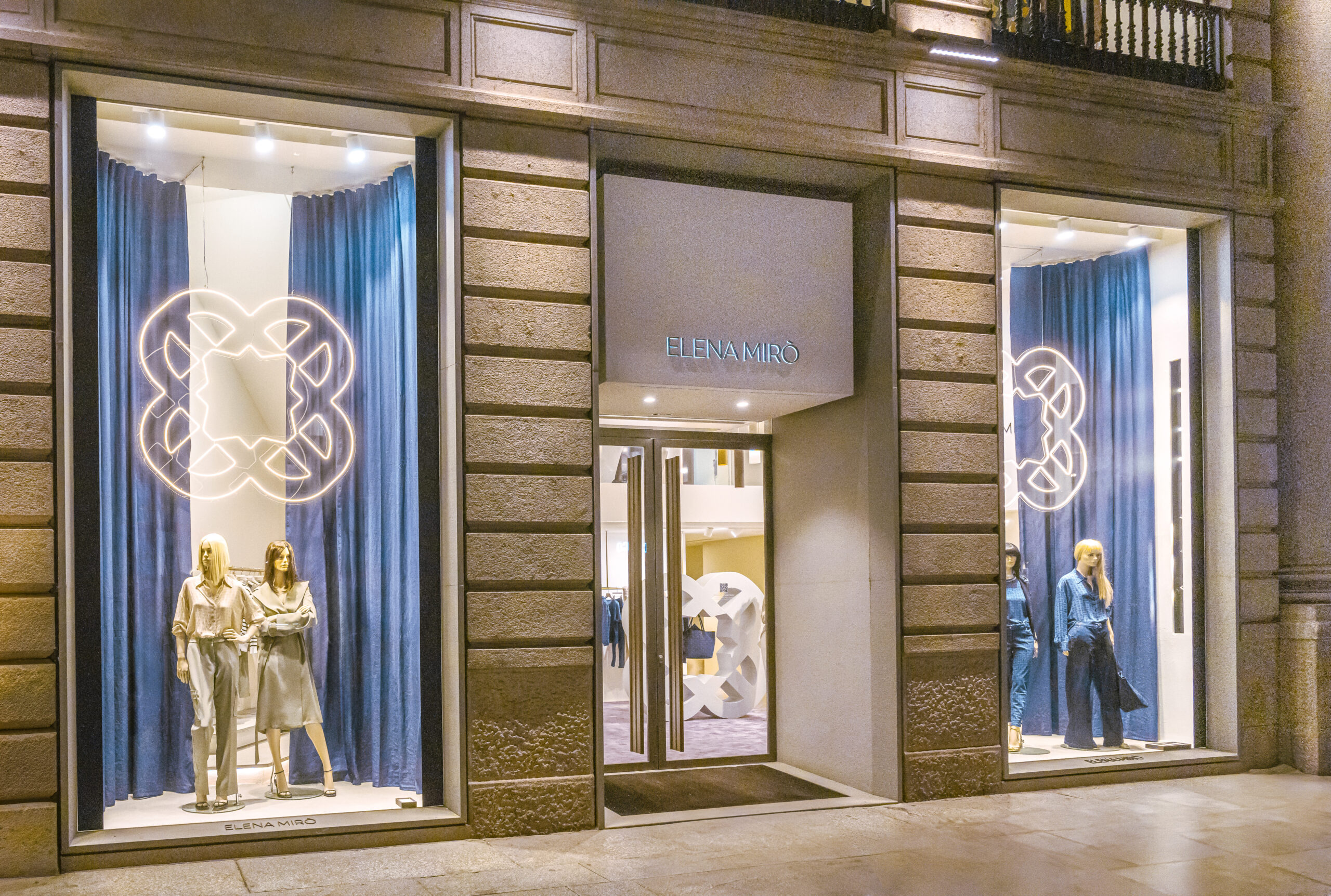 “The Wishful Monogram”: un augurio di speranza, forza, armonia ...